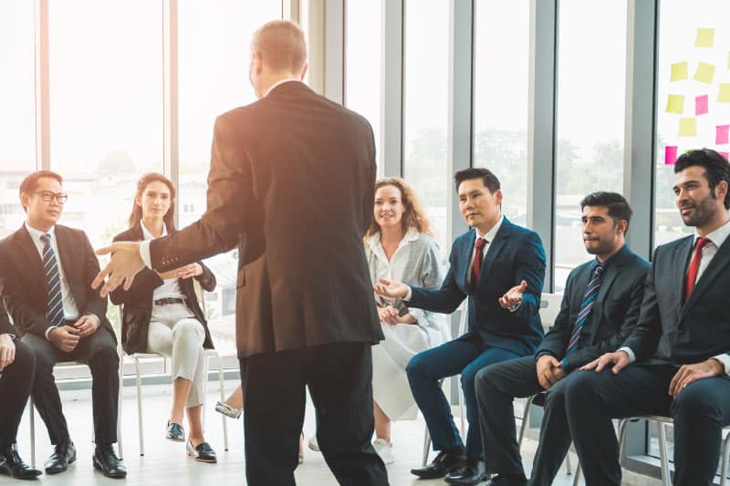 Field Sales Representatives & Managers: The Complete Guide