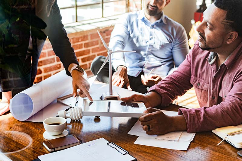 20 Solar Sales Tips to Win More Business in 2024