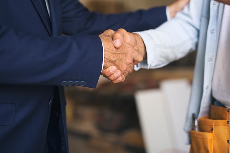 20 Solar Sales Tips to Win More Business in 2024